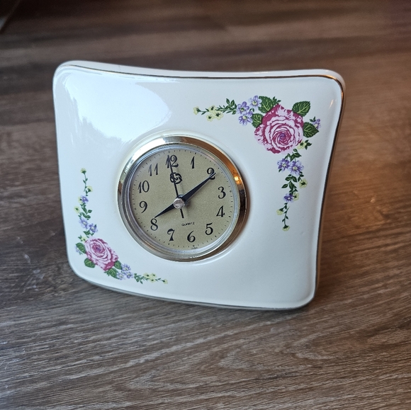 Wall Decor | Vintage Ceramic Clock | Poshmark